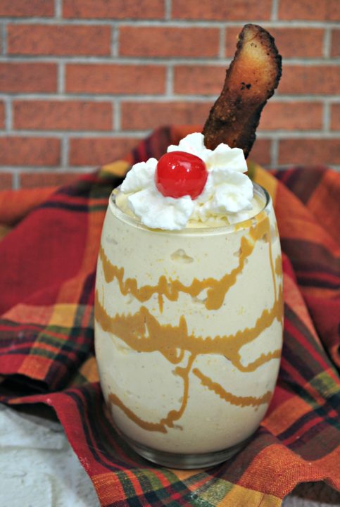 Dirty Elvis Cocktail! - My Incredible Recipes