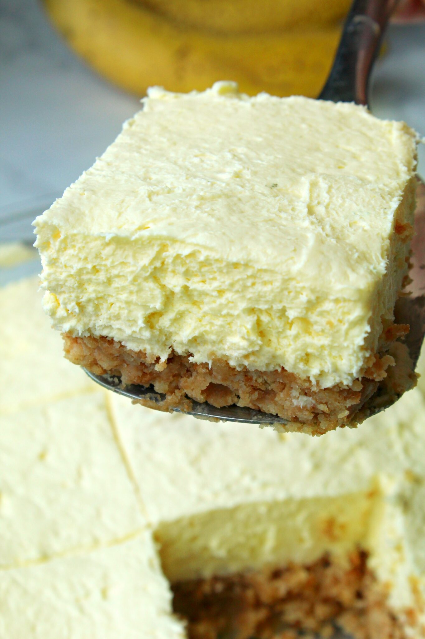 Banana Cream Cheesecake Bars - My Incredible Recipes