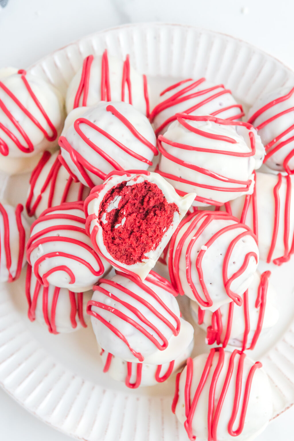 Red Velvet Cake Balls - My Incredible Recipes