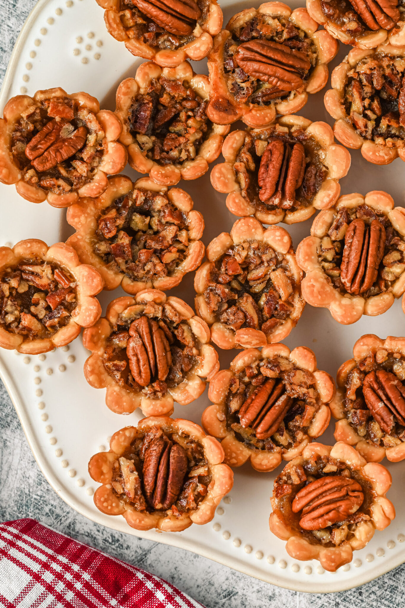 Mini Pecan Pies - My Incredible Recipes