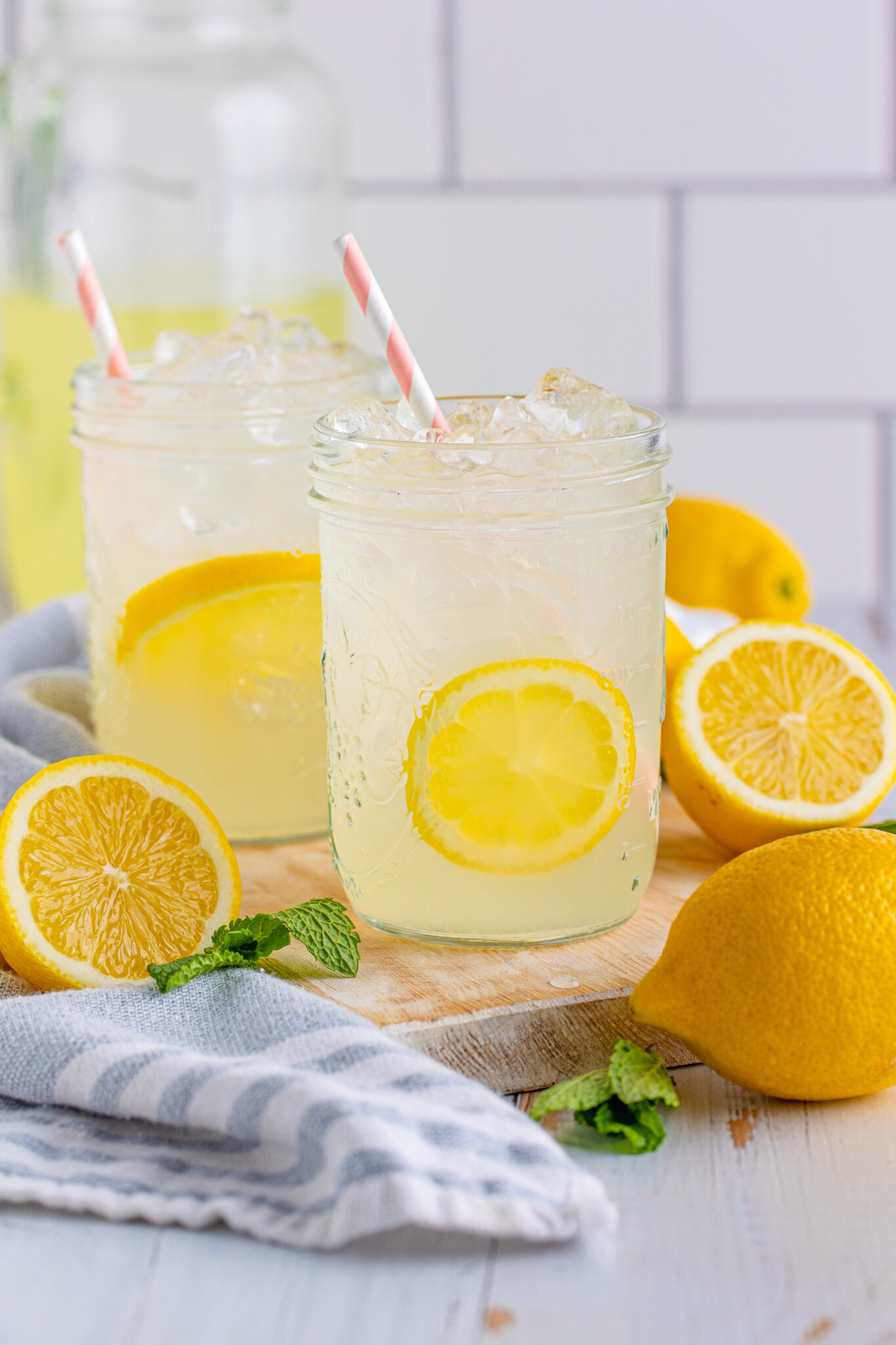 Homemade Lemonade - My Incredible Recipes