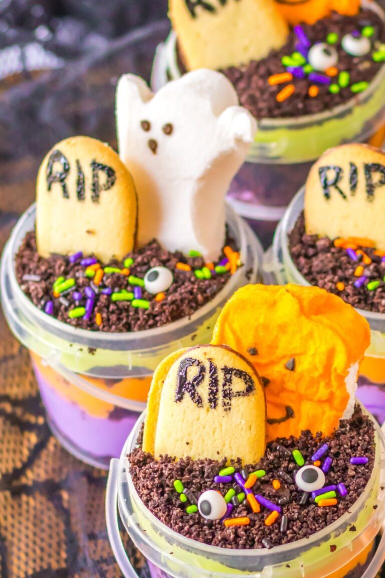 Halloween Pudding Cups - My Incredible Recipes