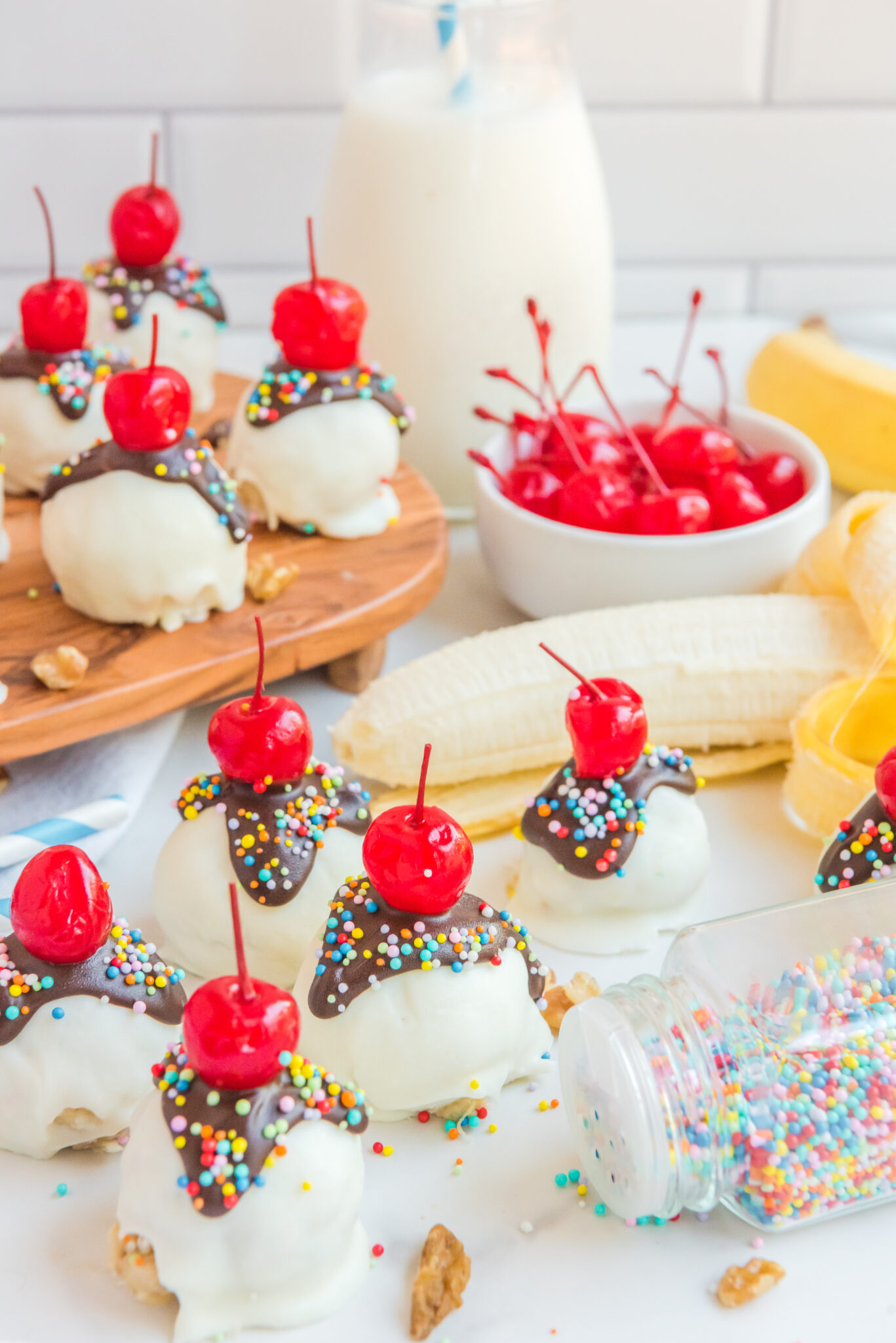 Banana Split Truffles - My Incredible Recipes