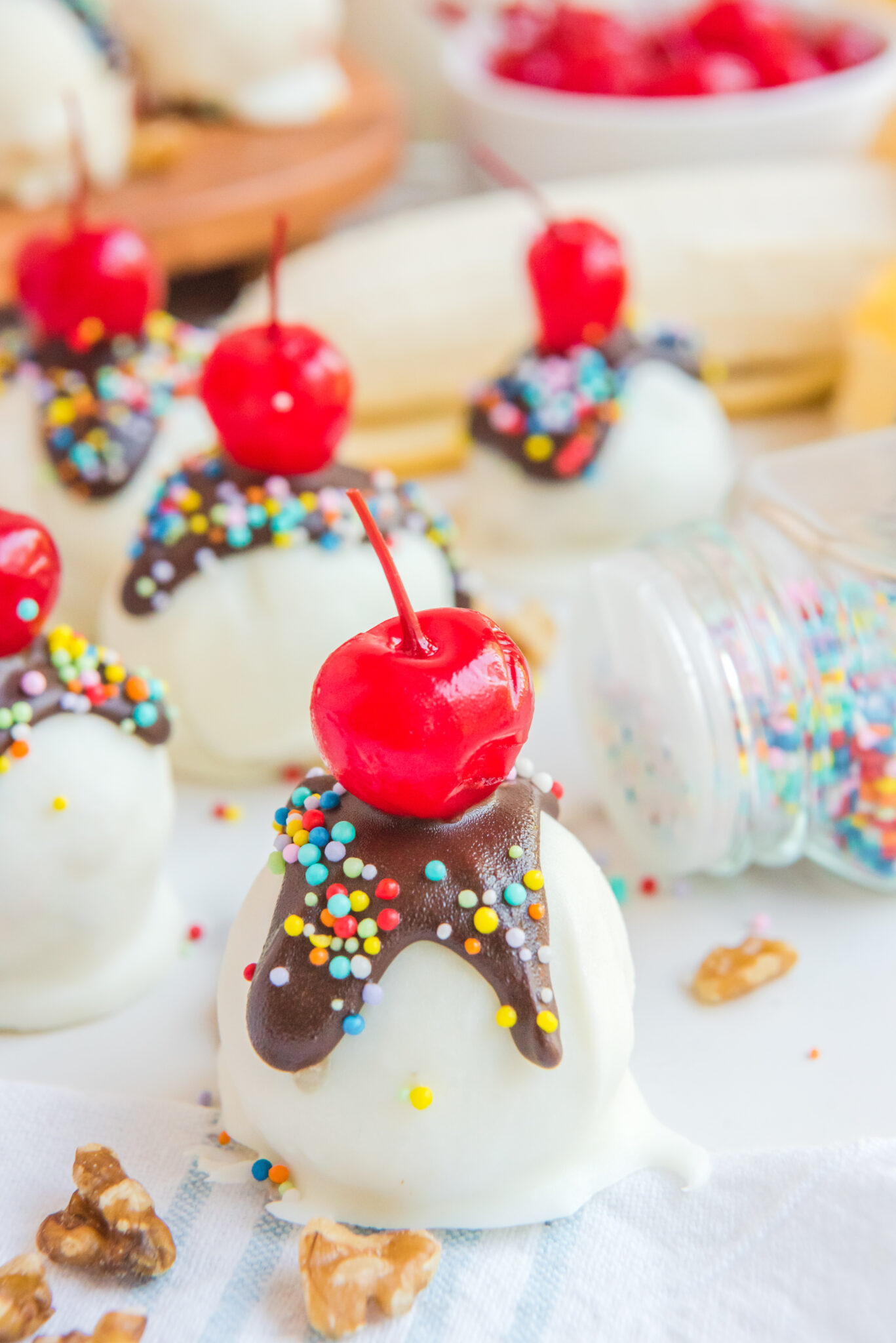 Banana Split Truffles - My Incredible Recipes
