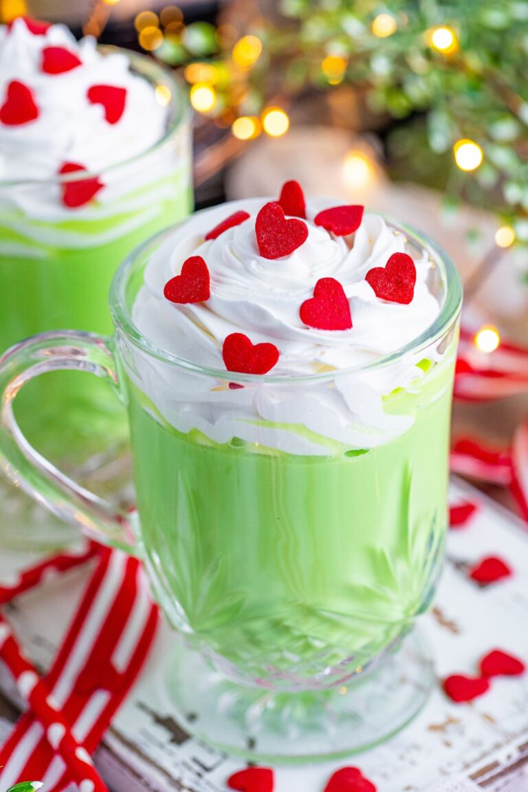 Grinch Hot Chocolate - My Incredible Recipes