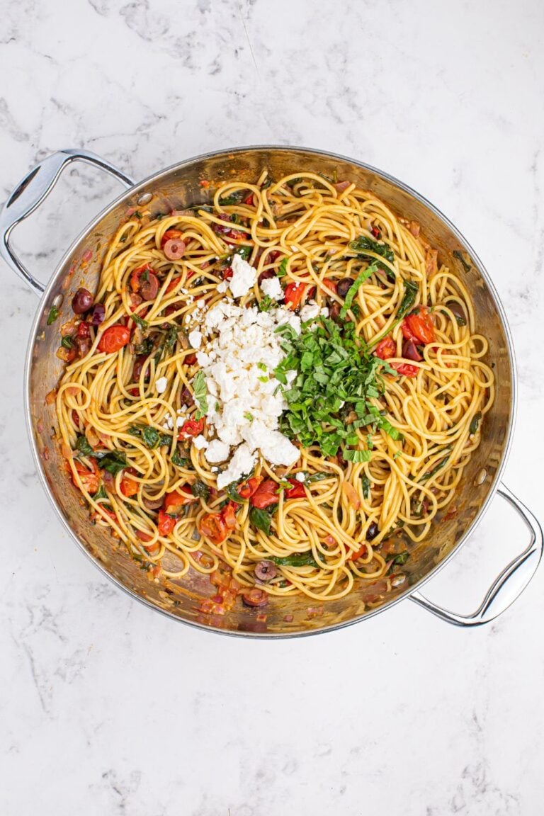 Greek Spaghetti - My Incredible Recipes