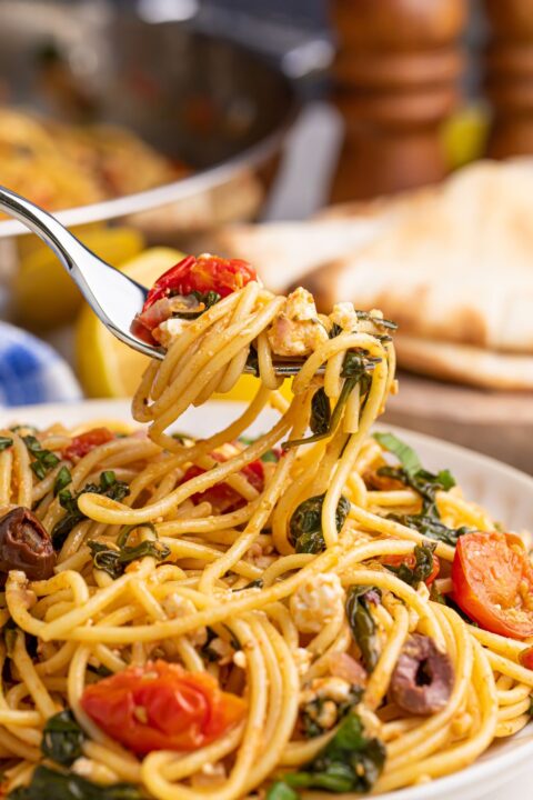 Greek Spaghetti - My Incredible Recipes