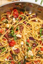 Greek Spaghetti - My Incredible Recipes
