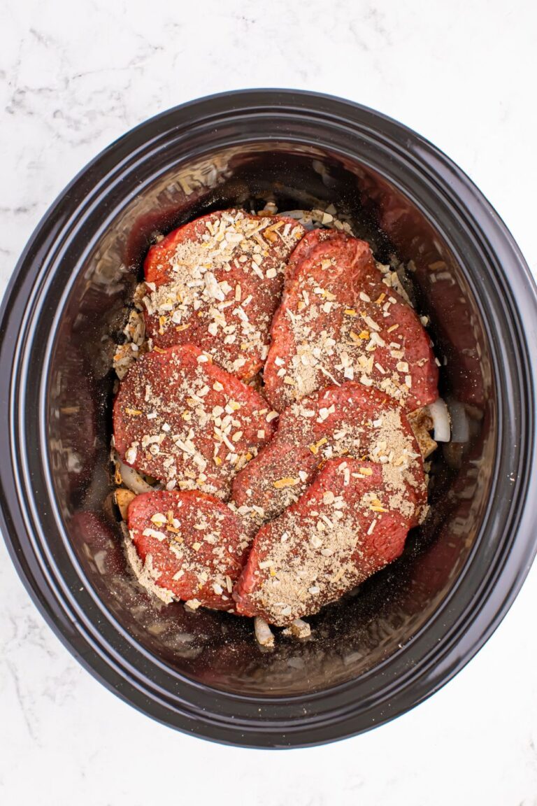 Slow Cooker Round Steak and Gravy - My Incredible Recipes