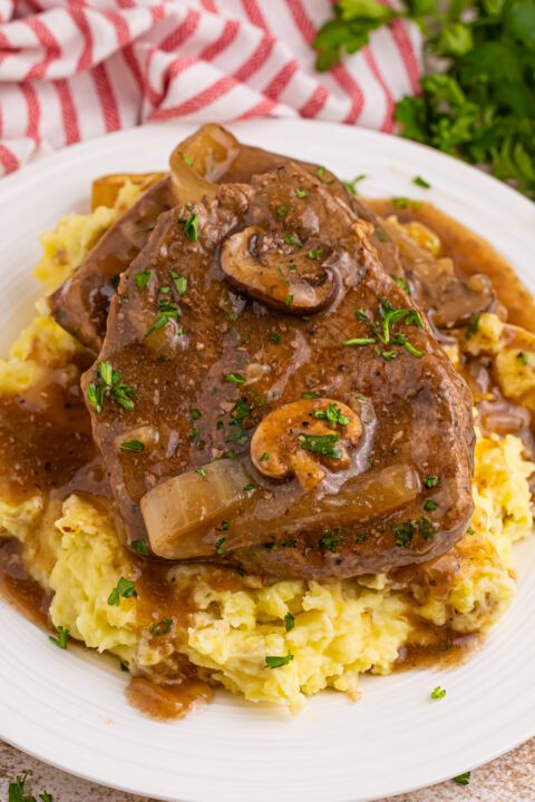 Slow Cooker Round Steak and Gravy - My Incredible Recipes