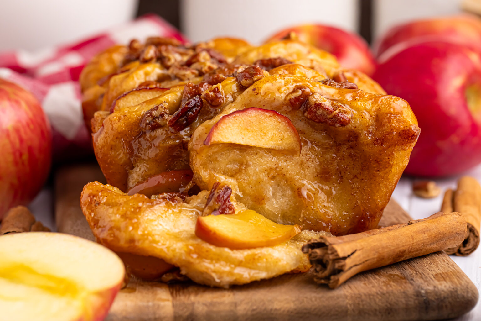Apple Pie Pull Apart Bread - My Incredible Recipes