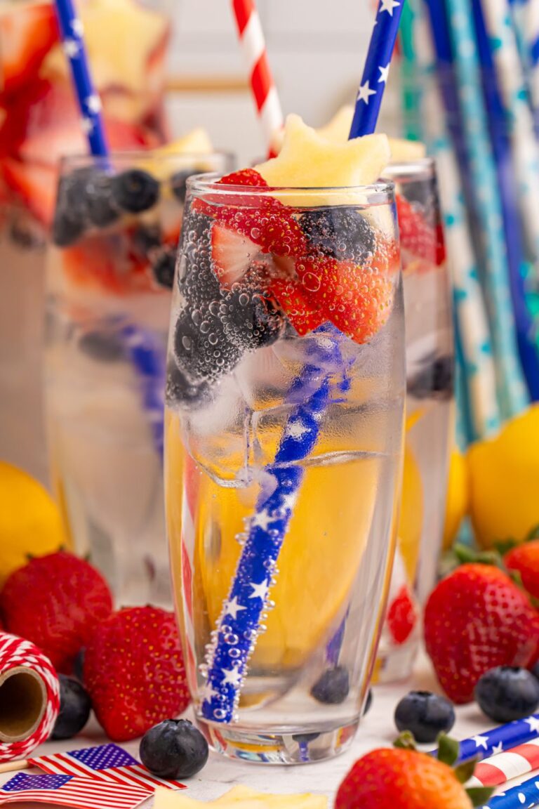 Patriotic Sparkling Lemonade - My Incredible Recipes