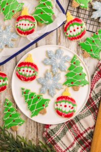 Decorated Sugar Cookies (Soft, No-Spread & Perfect for Royal Icing ...