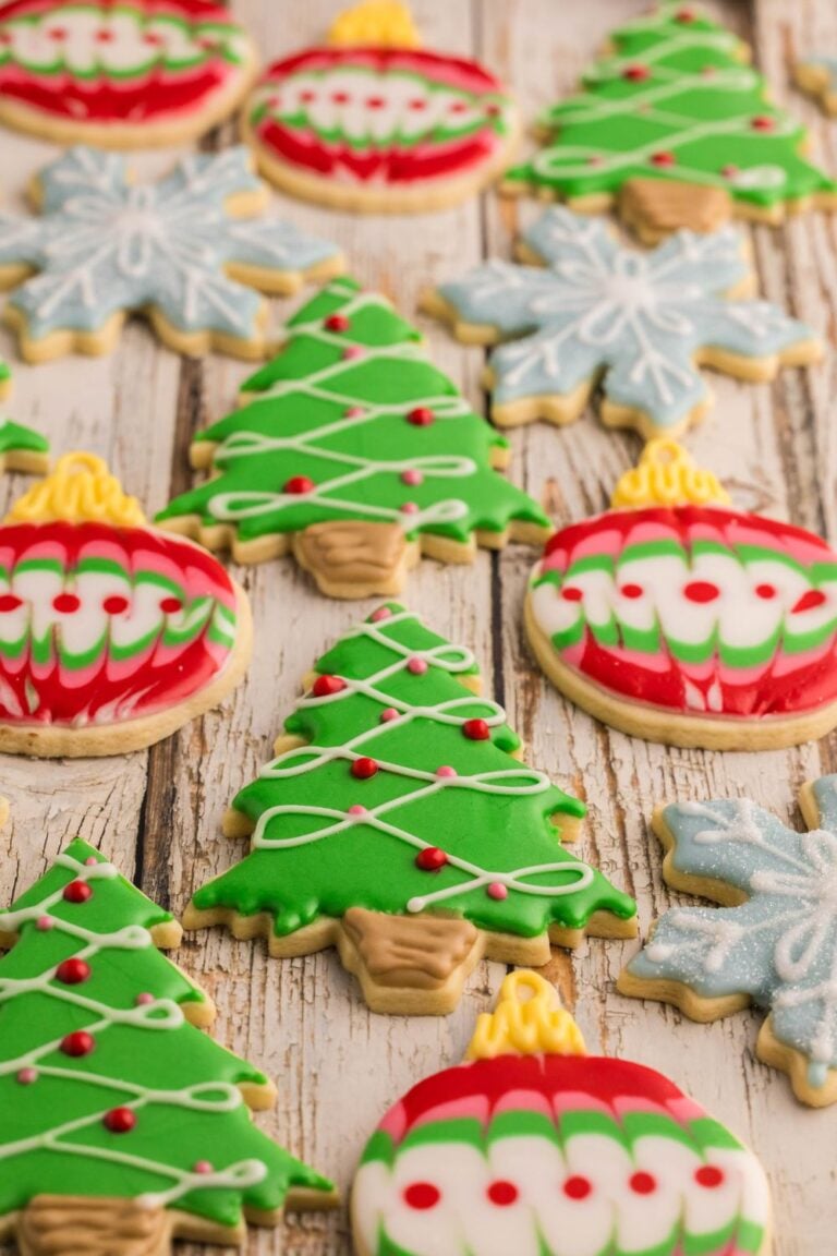 Decorated Sugar Cookies (Soft, No-Spread & Perfect for Royal Icing ...
